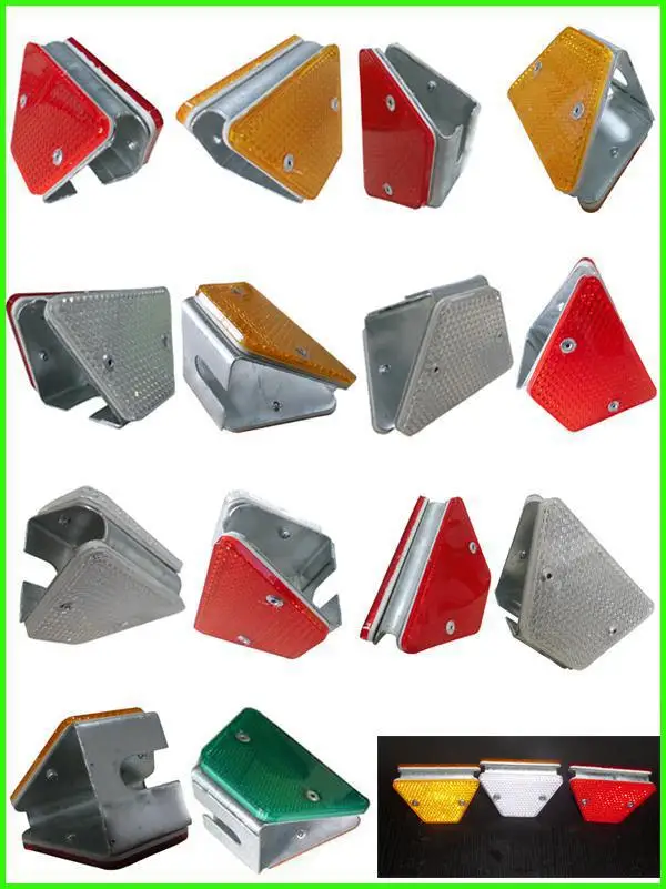 Guardrail Delineator Reflector