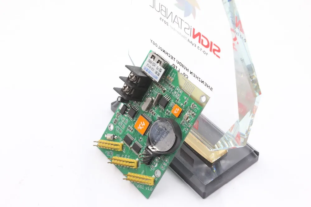 HD2016 led display p10 mobile App control huidu card W60 | weyes