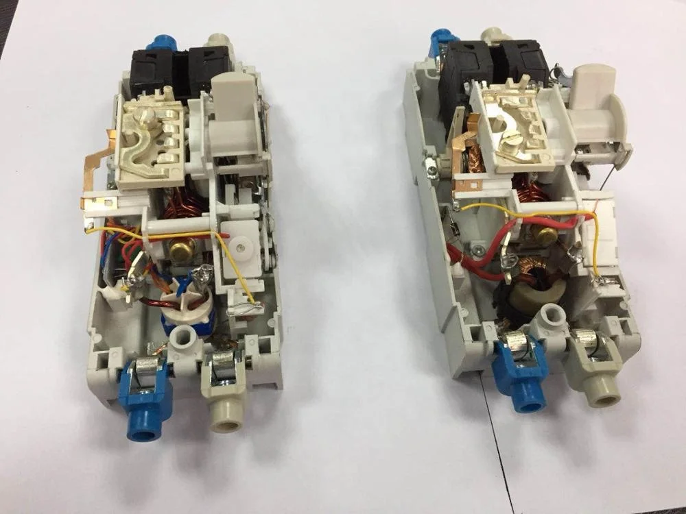 To Supply Bipolar Quadrupole Single Phase Mcb Service Switch Db90 S 2p ...