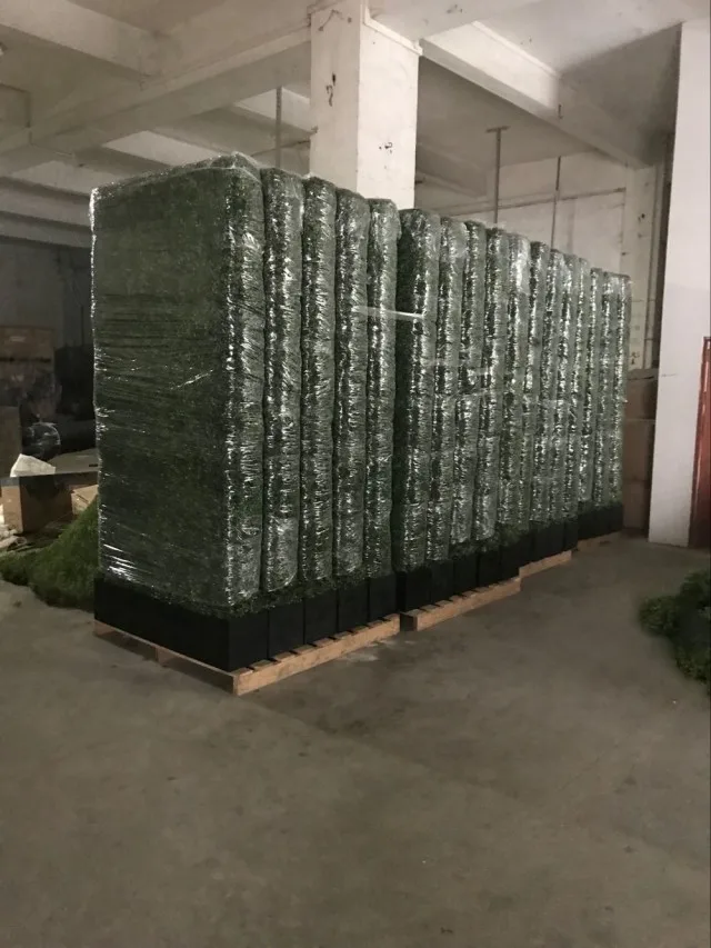 Indoor Artificial Hedges - Durable & Stylish Privacy Panels