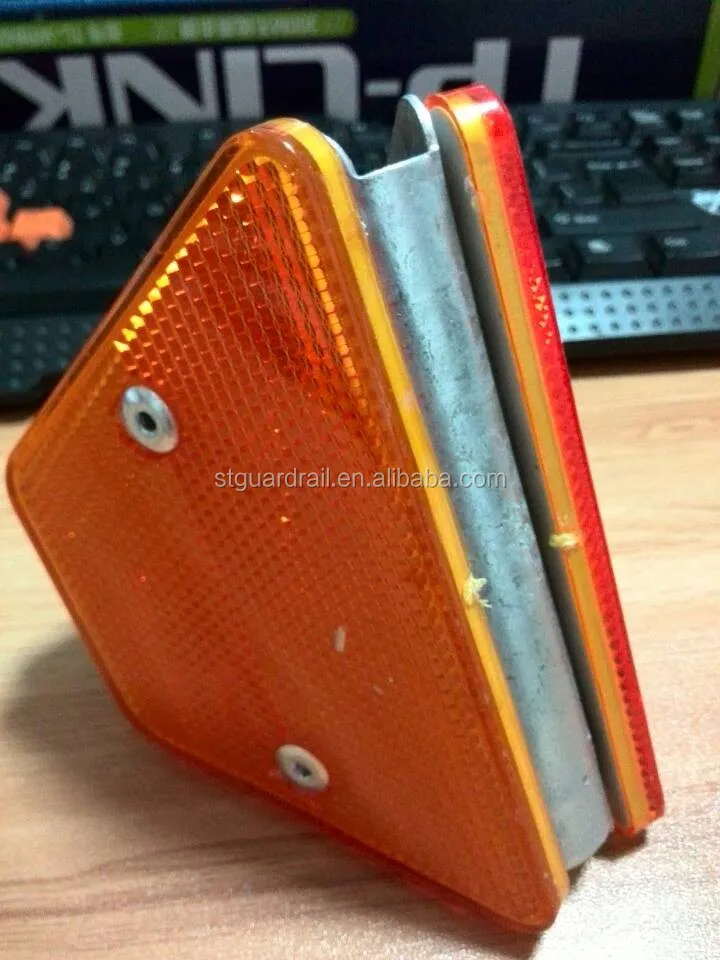 Two Side Guardrail Used Plastic Road Reflector For Crash Barrier - Buy ...