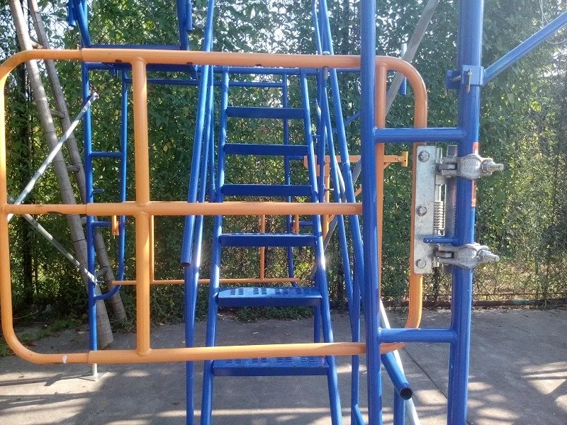 Scaffold Frame Swing Safety Gate - Buy Swing Gate,Scaffold Swing Gate ...