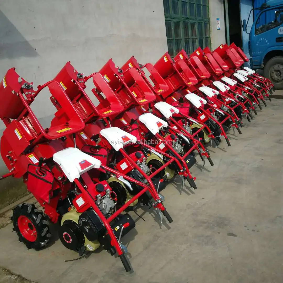 Self Propelled Corn Picker / Small Corn Harvester / Mini Corn Harvester ...
