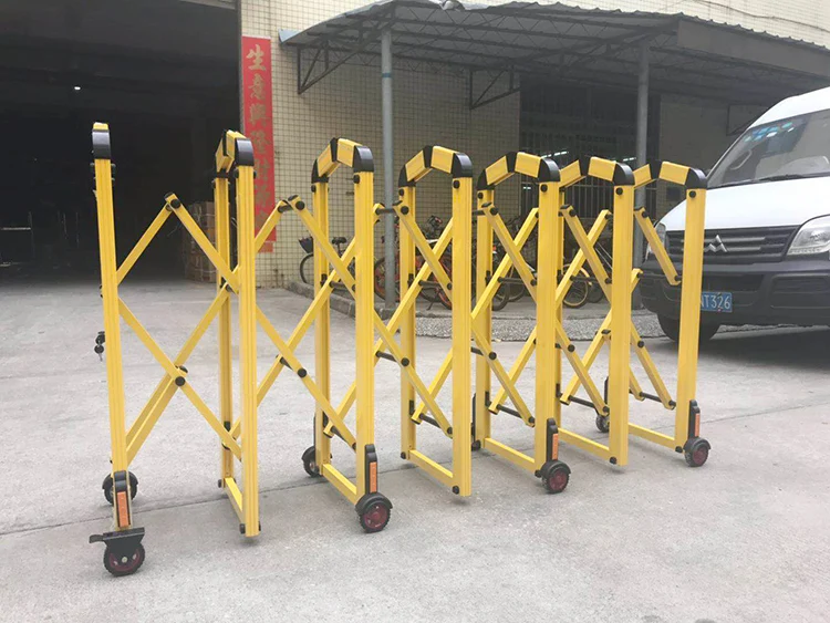 Custom Color Retractable Pedestrian Safety Barriers Crowd Control In ...