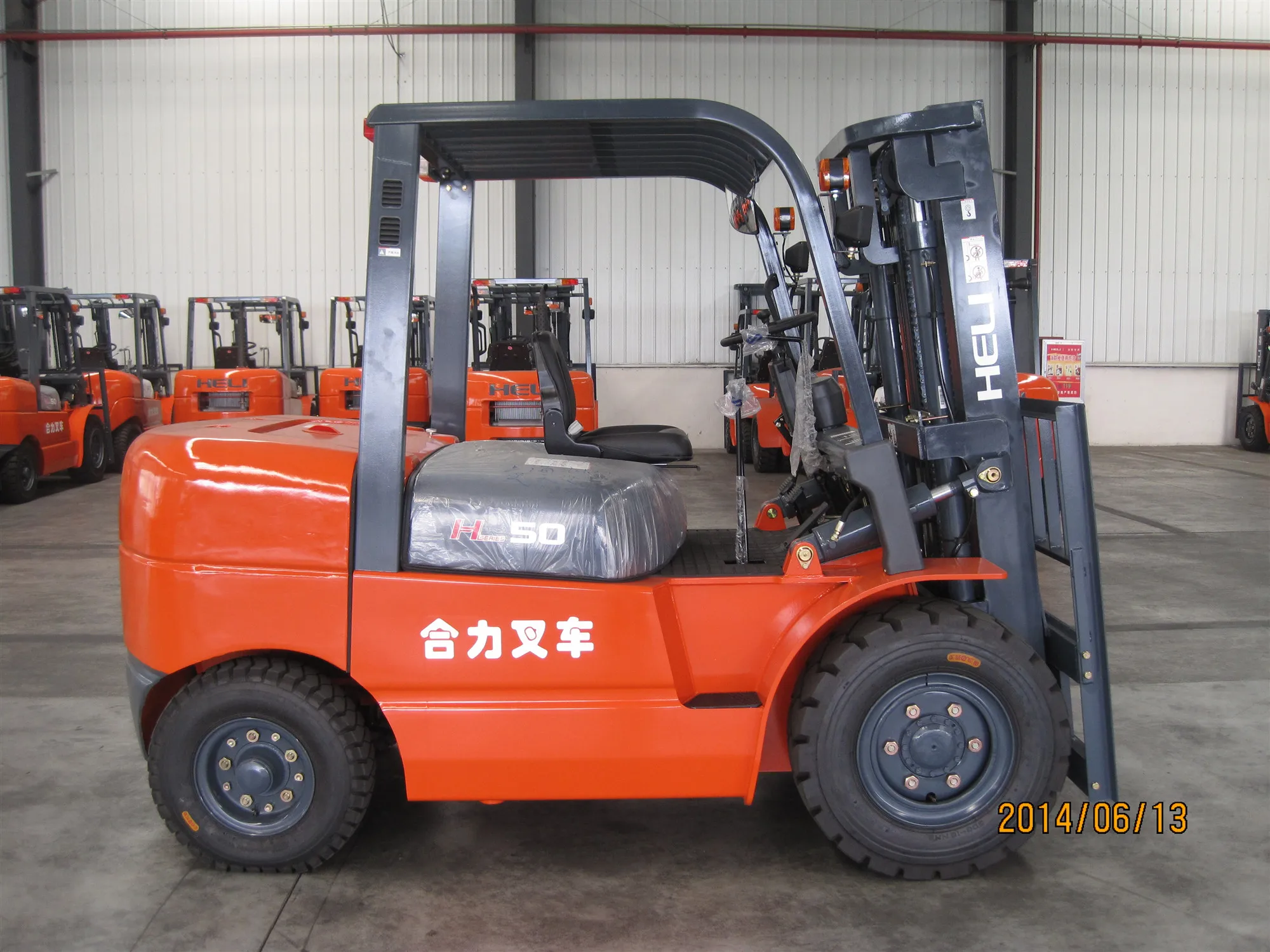 HELI Forklift CPCD50 - 5 Tons Diesel with Electric Winch