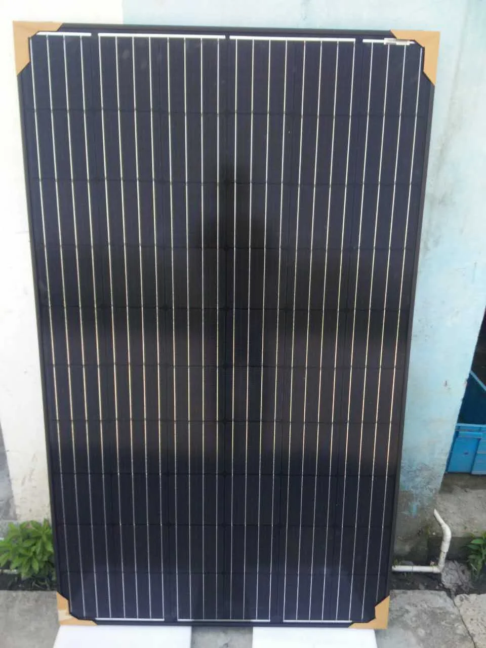 Full Black Canadian Solar Black Frame 60 Cells 280w 290w 295w 300w Mono ...