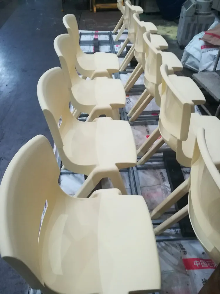 Interlocking Auditorium Chairs - Durable and Stackable