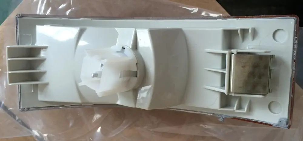 汽车车身零件转角灯 Oe 3981668 Rh/3981667 Lh 适合沃尔沃配件 - Buy Corner Light,3981668 / ...