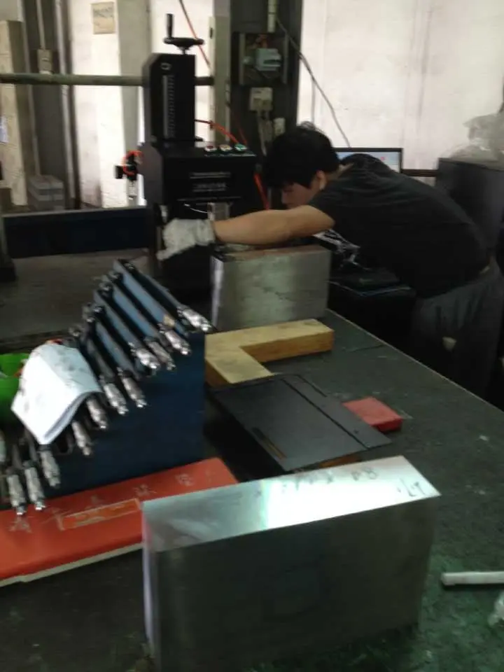 Pneumatic Metal Nameplate Engravingmarking Machines With Thorx6 ...