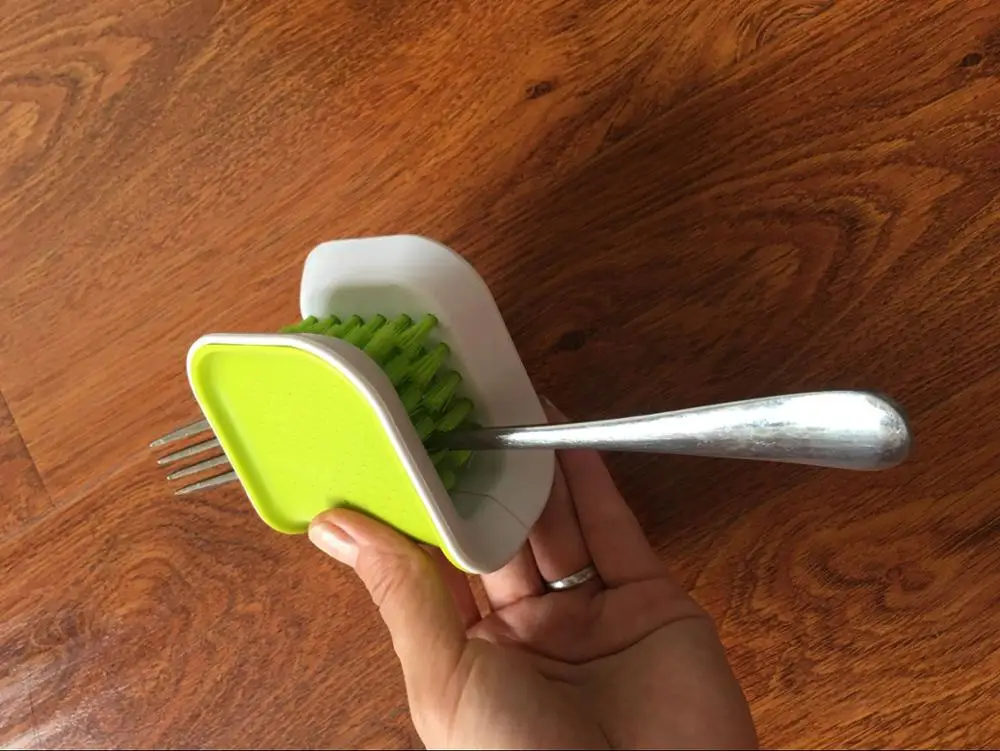 Kitchen Knife And Fork Cleaning Brush,Non-slip Cutlery Cleaner Bristle ...