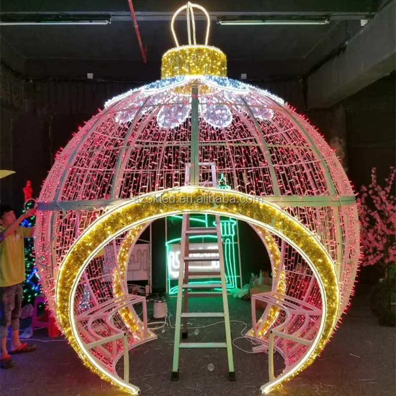 Holiday LED Street Motif 3D Gift Box Outdoor Christmas Light