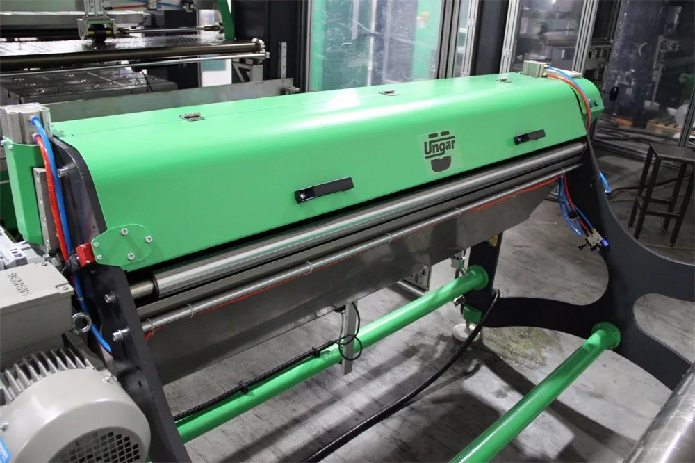 Ungar Decoiler Feeder Machine For Catering Disposable Aluminum Foil ...