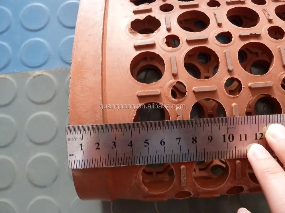 Anti-slip Rubber Mat Anti-fatigue Interlocking Porous Kitchen Rubber ...