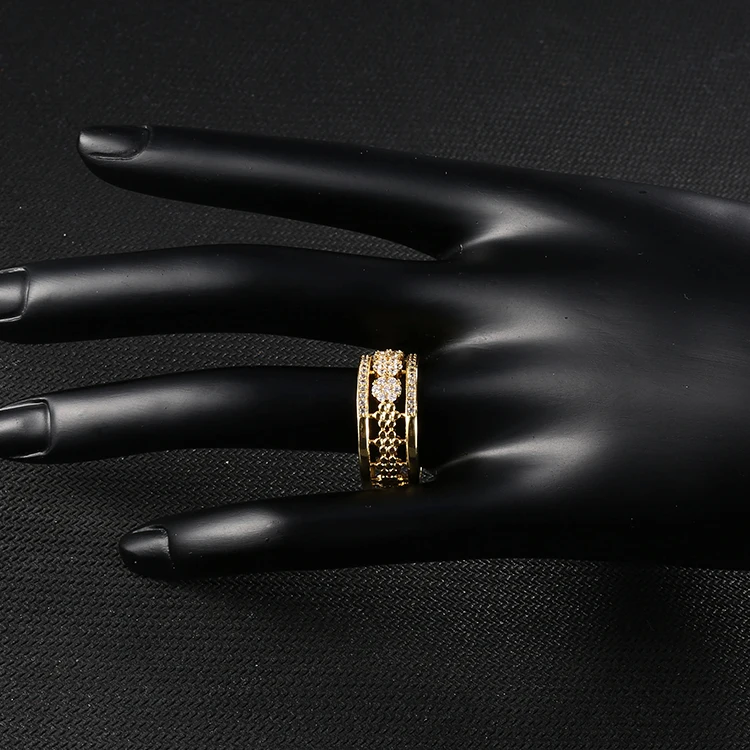 Shop Our Chinese Style 18K Diamond Gold Rings for Women