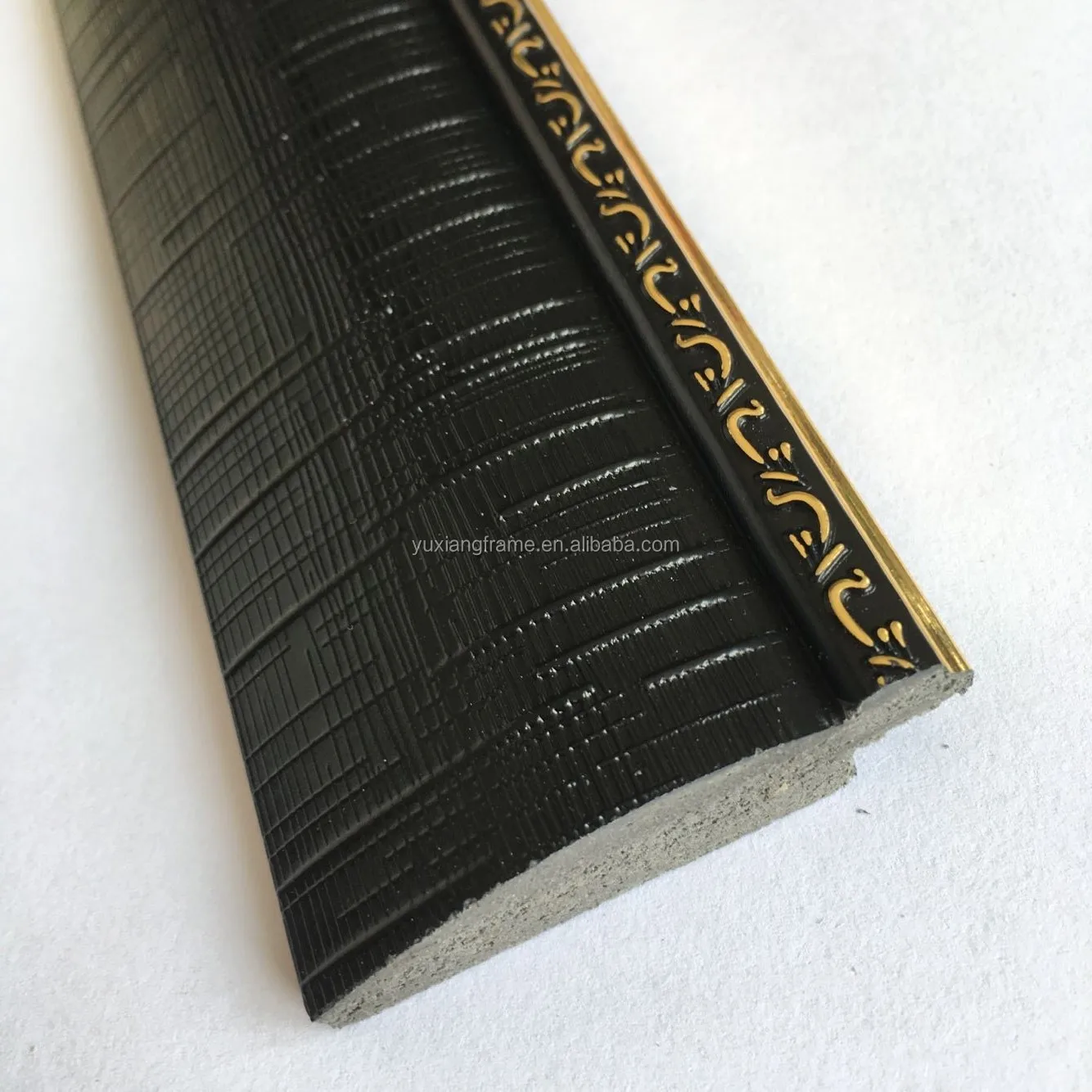 2018 Polystyrene Ps Material Plastic Decorative Moulding/baseboard ...