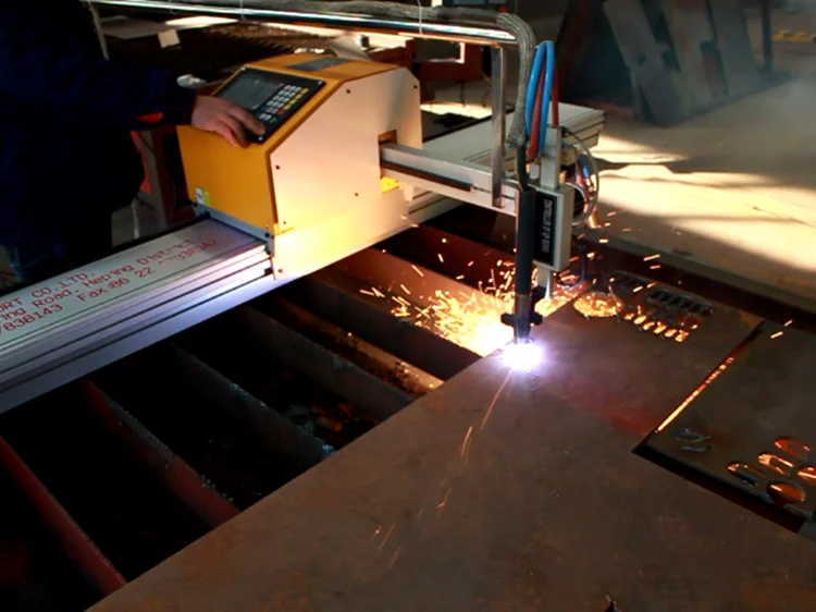 Portable Crossbow Cnc Plasma Flame Cutting Machine With Automatic Thc ...