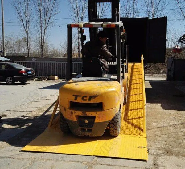 8 Ton Mobile Adjustable Loading Dock Ramp For Sale Ramp To Unload ...