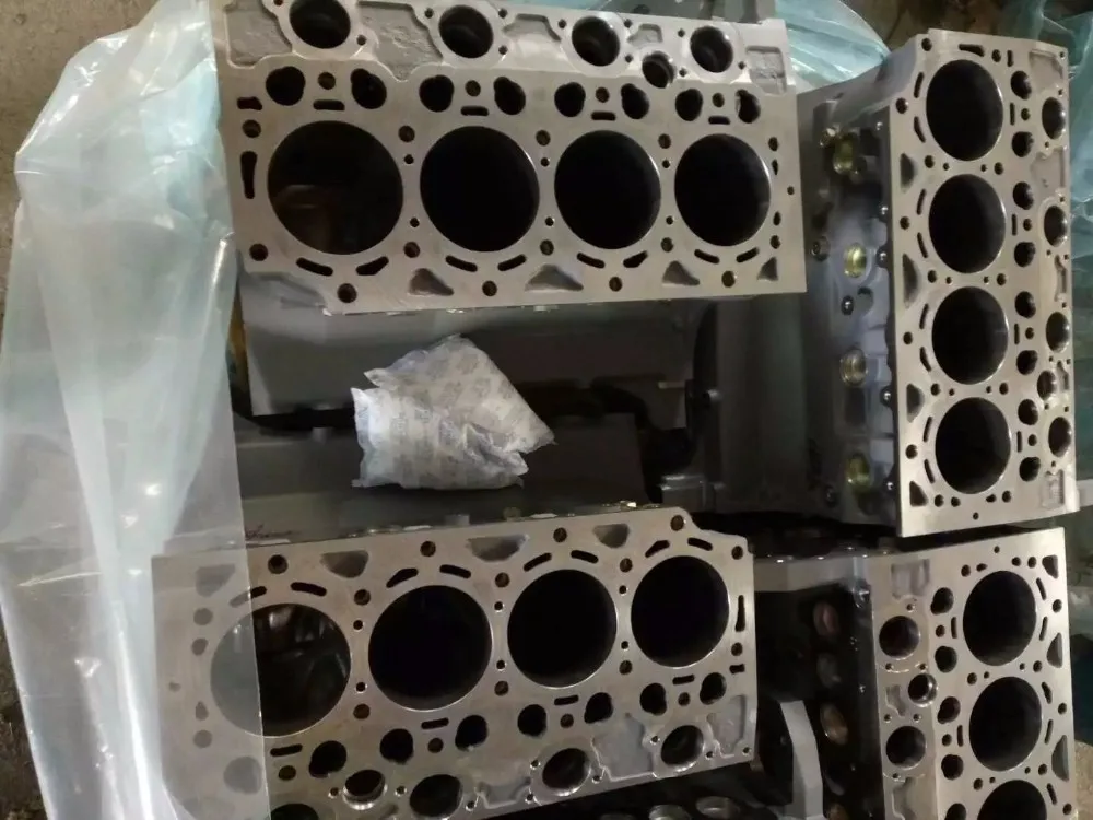 EC210 D6D D6E Engine Cylinder Head for Volvo Excavators