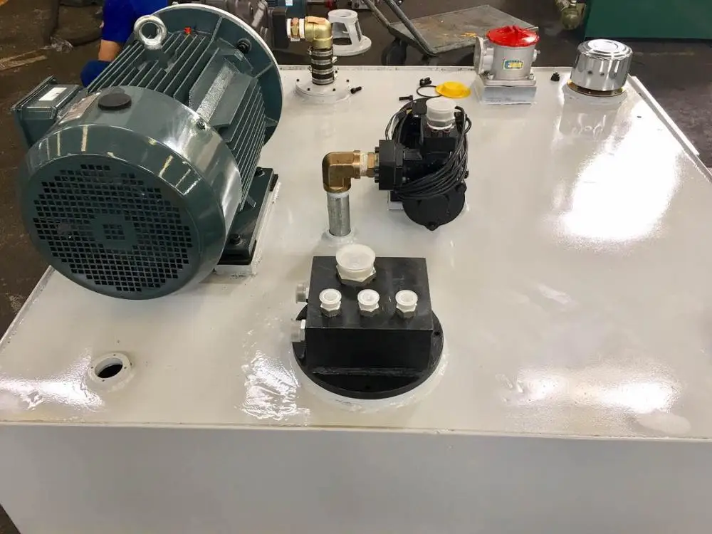 300t Composite Insulators Making Machine For Silicone Rubber Insulator ...