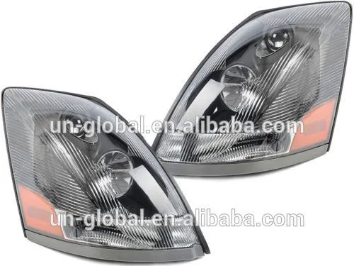 Truck Body Parts 82758380 - High Performance VNL Bumper Trim Moulding