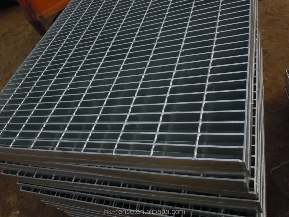 Zware stalen rooster als anti slip matten/metalen vloer/loopbrug ...