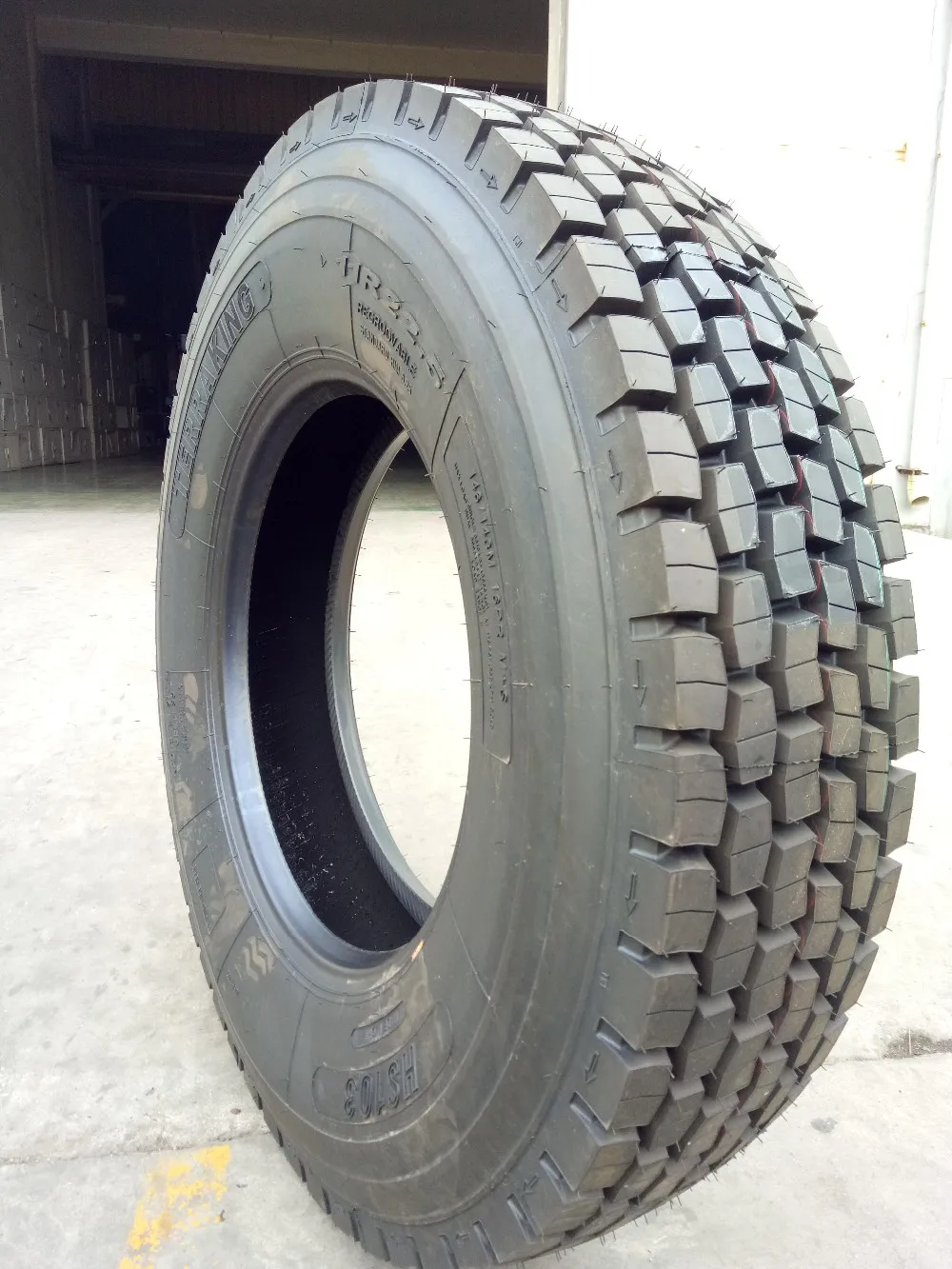 Kapsen Tire Neumaticos 11r22.5 11r24.5 12r22.5 HS101 HS268