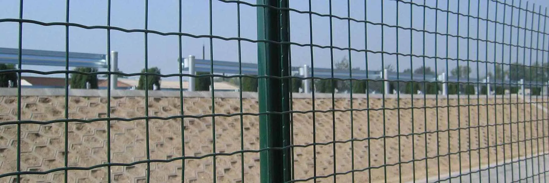 High Security Fencing Wavy Holland Fence Pvc Coated Welded Holland Wire ...