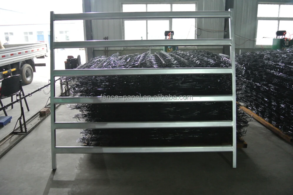 Hot Sale Galvanized Metal Farm Gates (factory,Iso9001) - Buy Galvanized ...