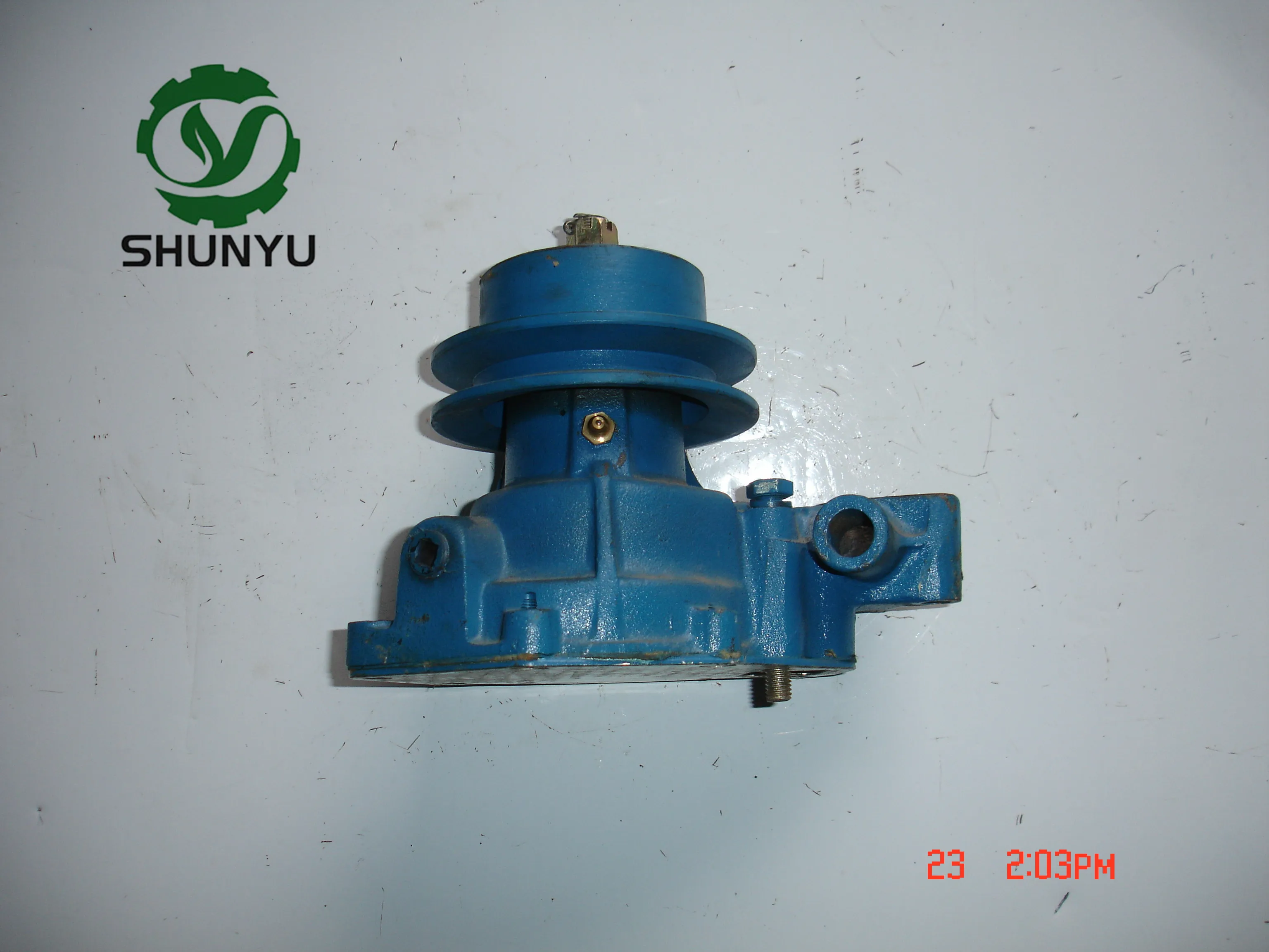 Taishan Tractor Parts KM554 Water Pump - Reliable Performance