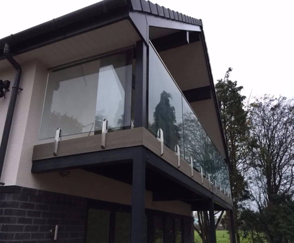 Frameless Glass Balcony Railings Balustrades 2205 Side Mounted Spigots ...