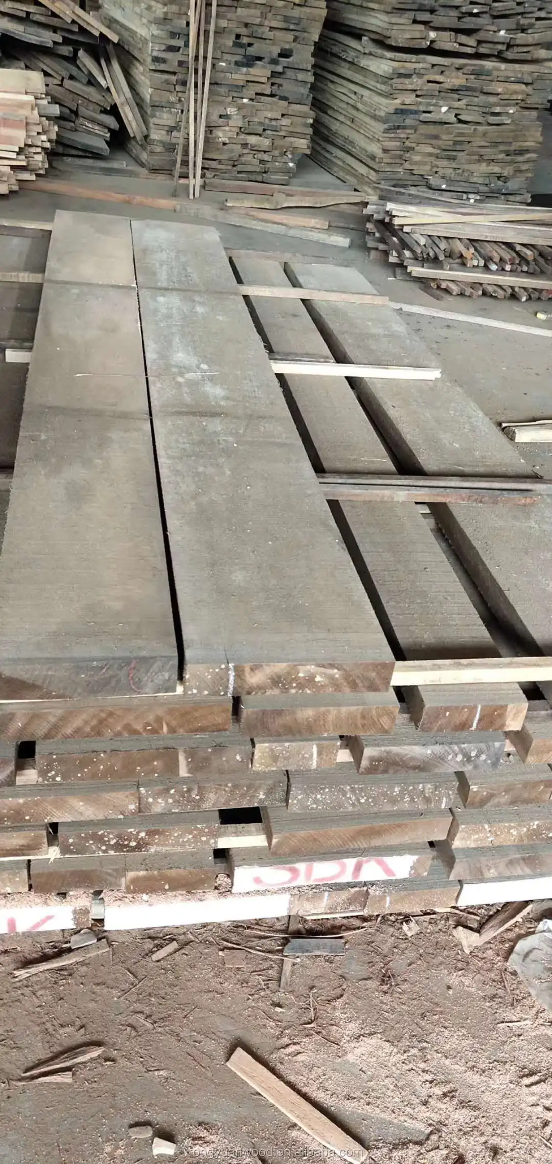 Gabon Wood Timber - Durable African Lovoa Logs for Flooring