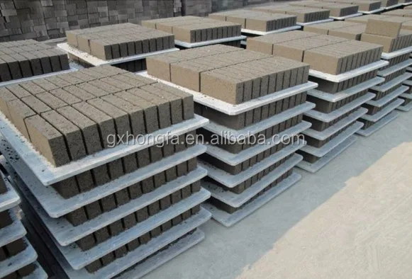 More Than 8 Years Service Life Chb Block Pallet Concrete Brick Pvc ...