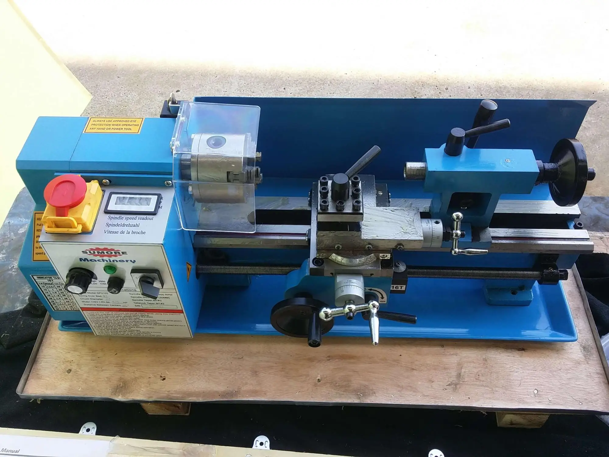 SP2102 Mini Hobby Bench Lathe Machine - Reliable & Easy to Operate