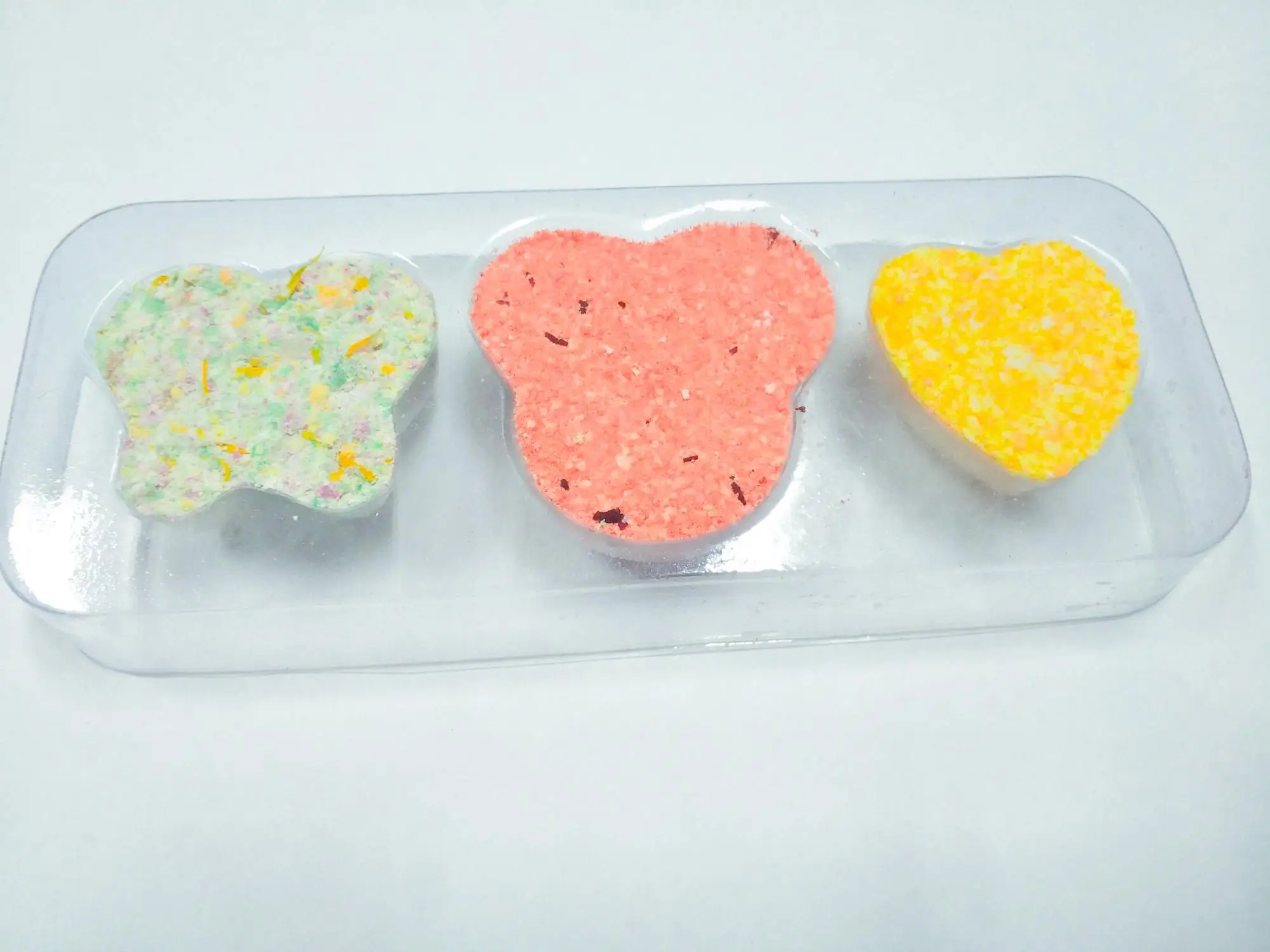 Factory Wholesale Different Shape Plastic Diy Bath Bomb Mold Set - Buy ...