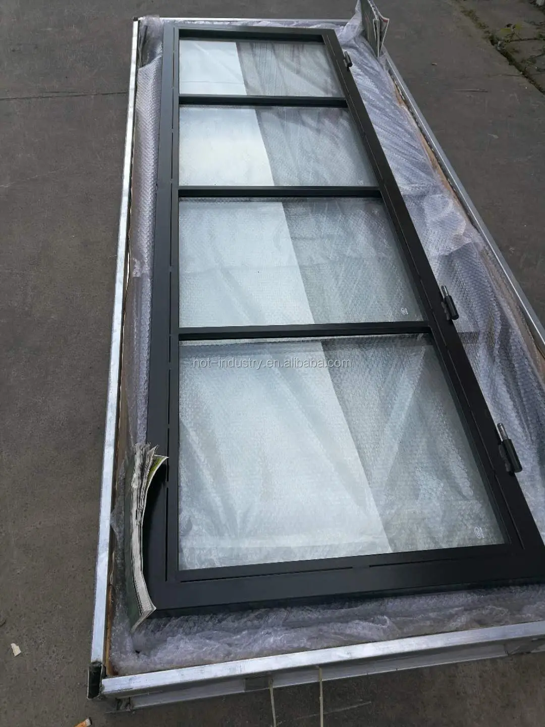 Decorative Modern Iron Window Bars Stainless Steel Window Grill Design ...