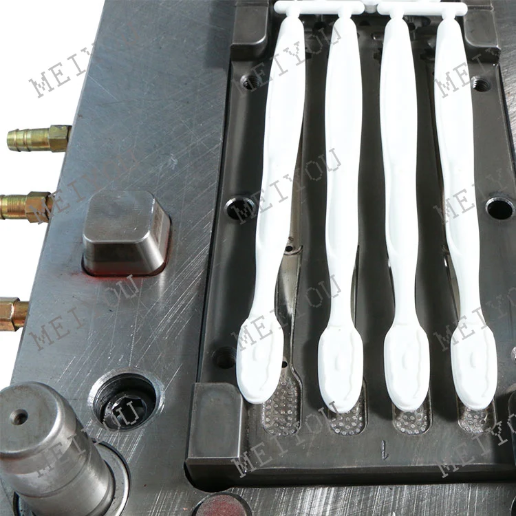 High Precision Toothbrush Moulding Machine / Toothbrush Plastic ...