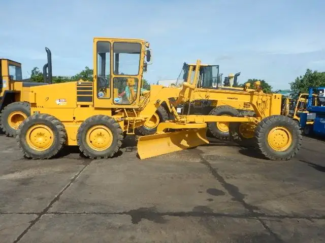 Motoniveladora komatsu gd511a usada, motoniveladora komatsu gd511a ...
