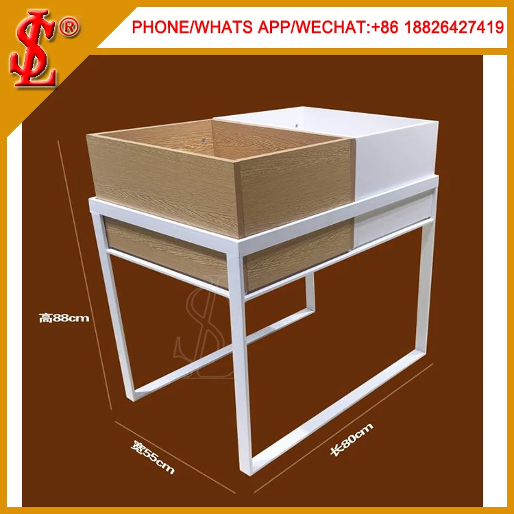 Miniso Display Racks - Stylish & Versatile Solutions