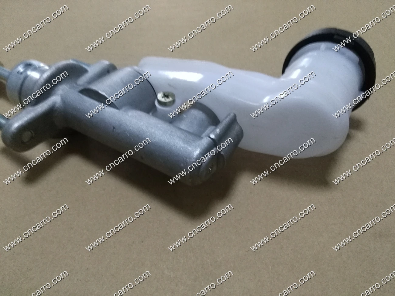 Cilindro maestro de embrague de fabricación OE:8-97944-509-1/8-97943 ...