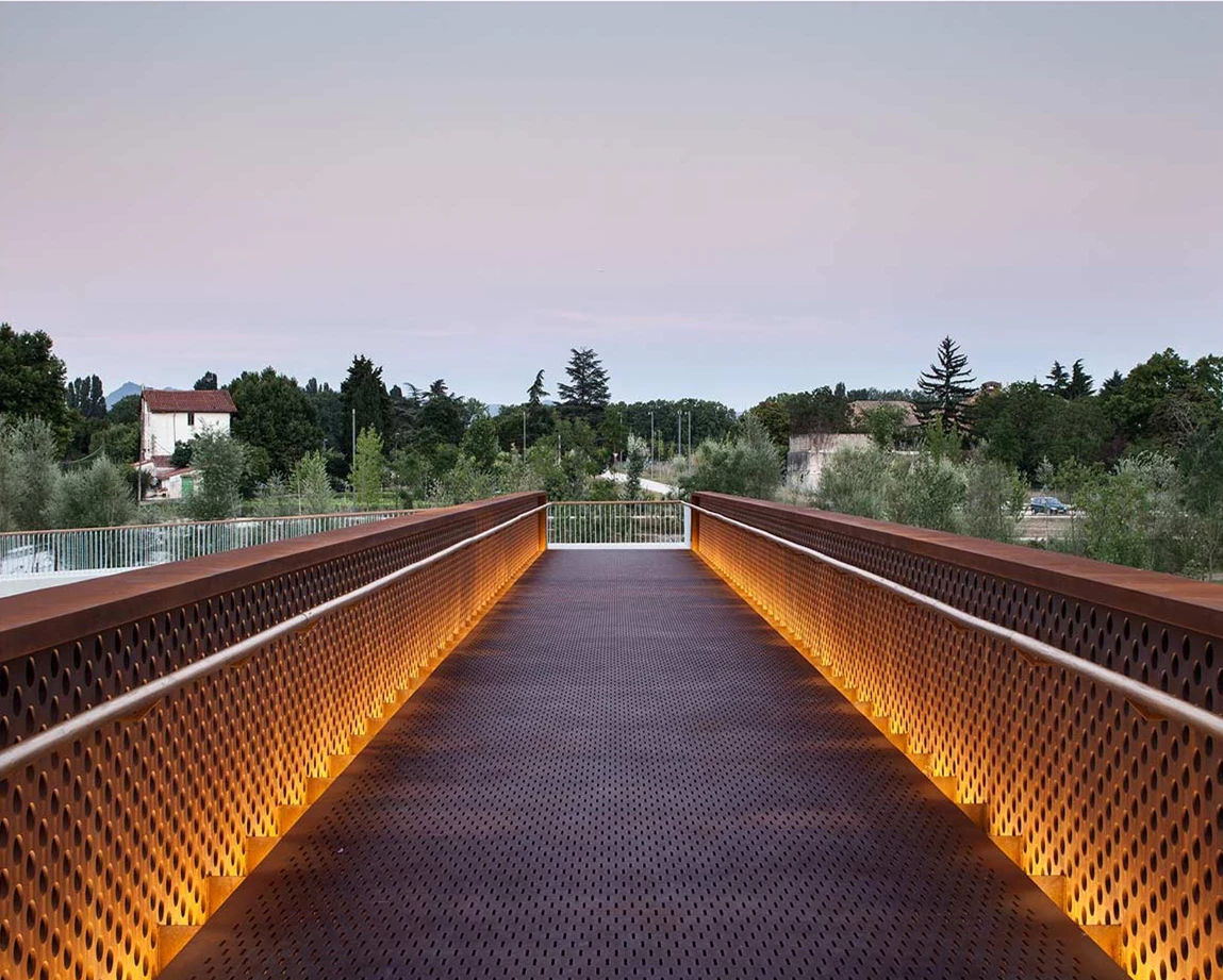 Outdoor Decorative Rusty Corten Steel Structure Small Bridge For Sale ...