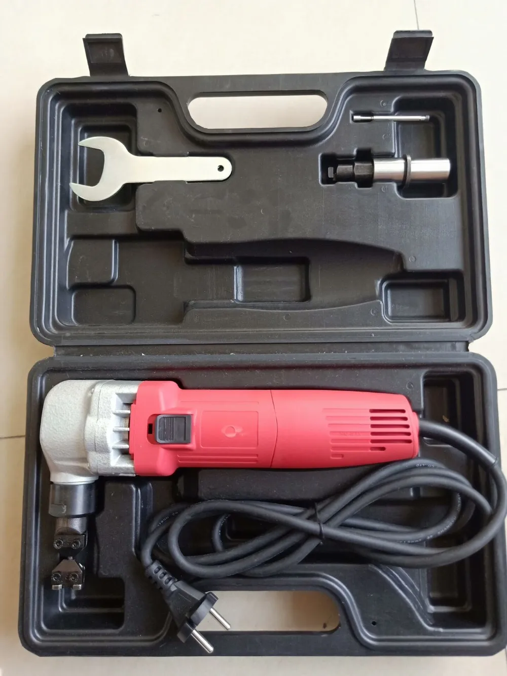 Ningbo 1.8mm 380w Heavy Duty Metal Cutting Machine