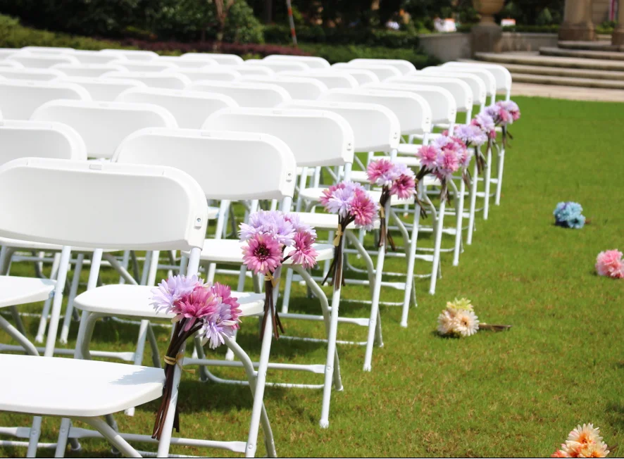 White Stacking Plastic Folding Chairs for Wedding Parties