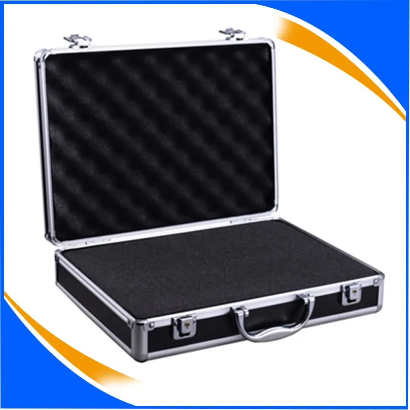 Oster Clipper Case Black Aluminum - Universal Tool Packing