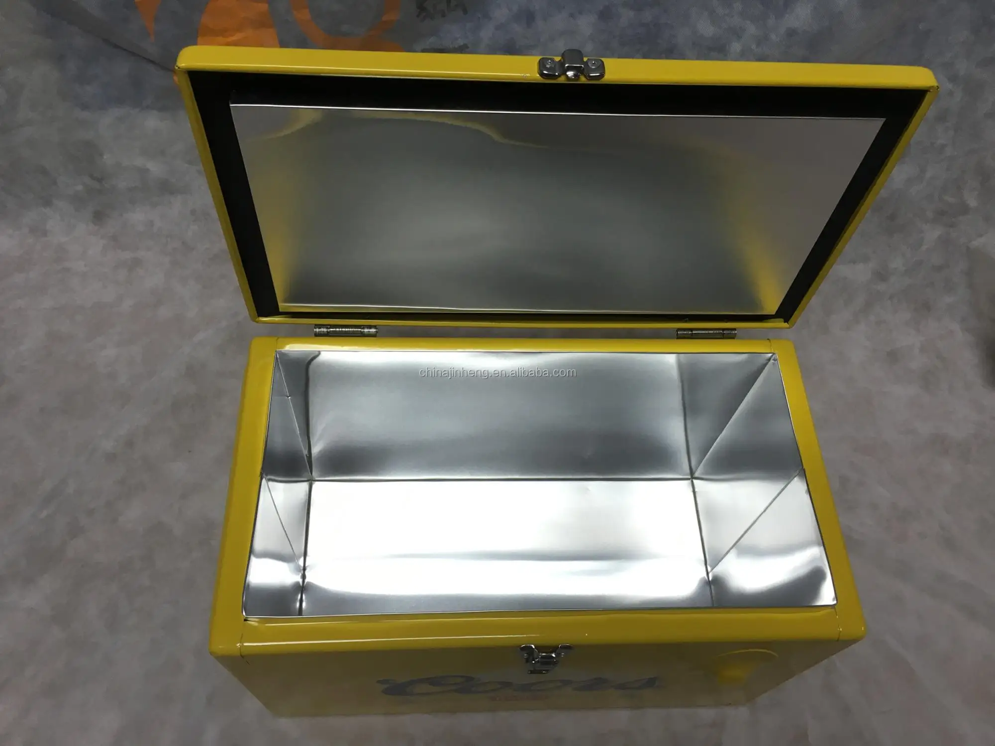 20l Corona Popular Metal Beer Cooler Box Ice Insulated Box - Buy 20l ...