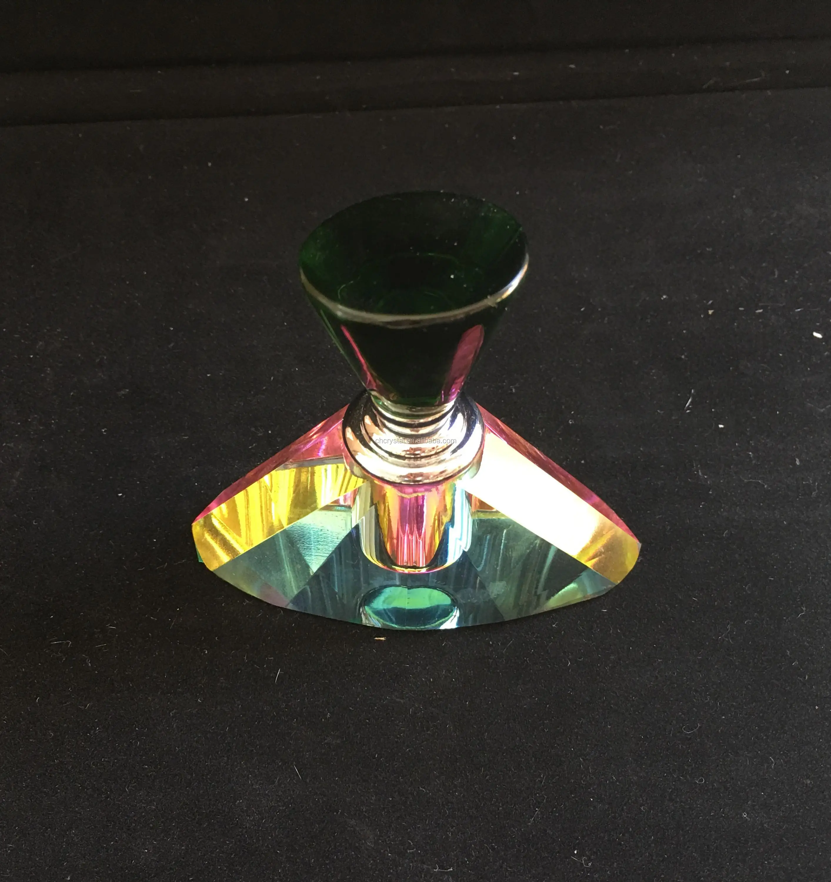 Mh-xs0105 Empty Crystal Triangle Shape Luxury Perfume Bottle - Buy ...