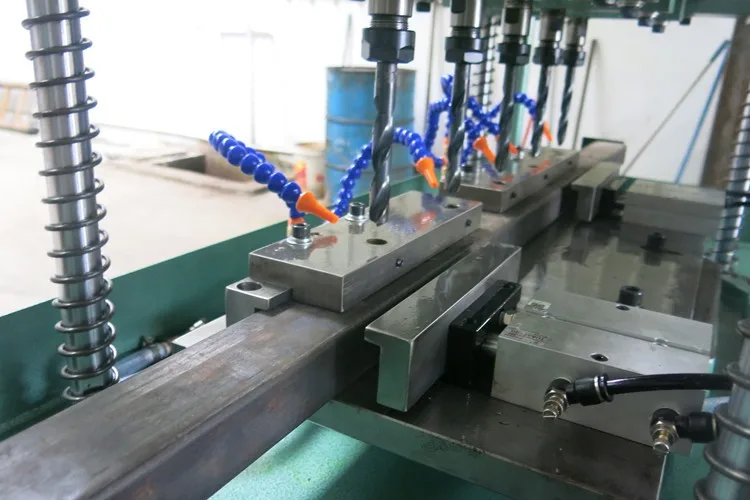 Long Steel Pipe Five 14mm Holes Multi Spindle Drilling Machine Heavy ...