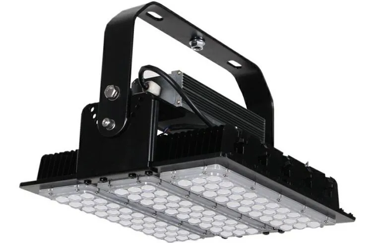 Lampu Badminton Dalam Ruangan,Cahaya Lapangan Badminton Ip65 Led 70w ...