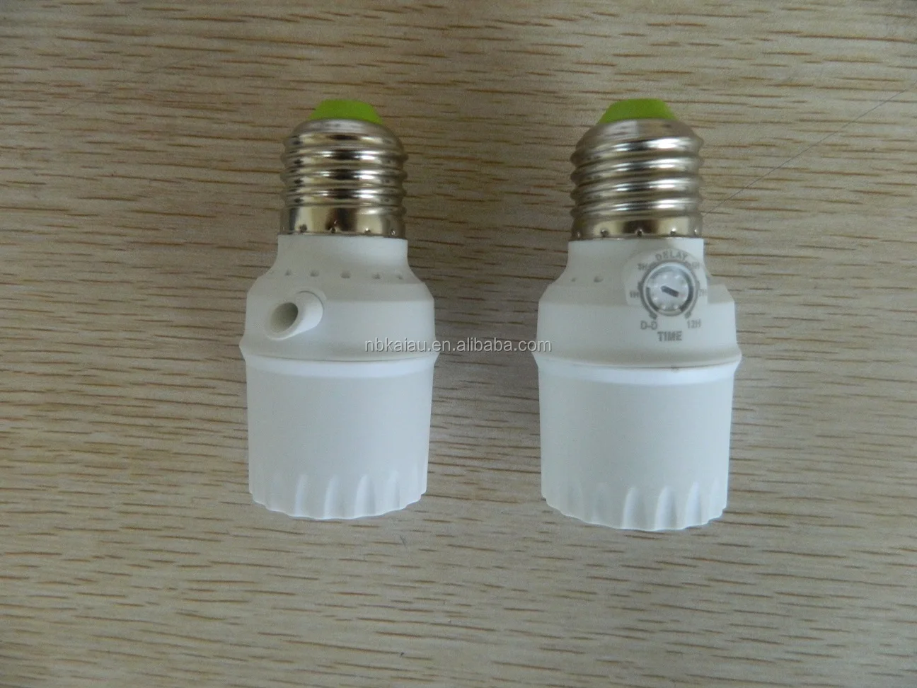E27 Auto Day Night Photocell Sensor Light Control Lamp Socket - Buy ...