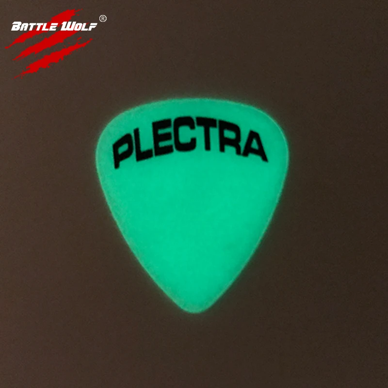 Novelty Glow In The Dark Light Up Guitar Pick - Buy Light Up Guitar ...