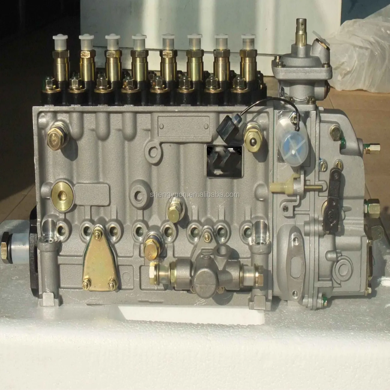 P7100 8-Cylinder Fuel Injection Pump - Reliable Performance